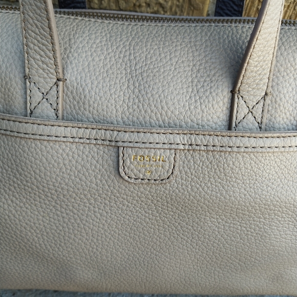 Fossil | Bags | Fossil Cognac Taupe Tan Brown Pebble Leather Mimi ...
